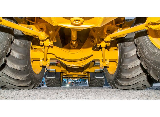 Der Bell B30E 4x4 Muldenkipper