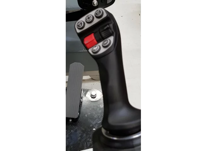 Der Giant G2700E